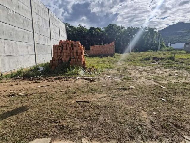 Terreno / Lote para Venda em São José/SC Forquilhas