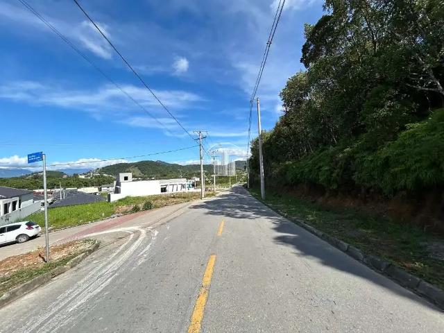 Terreno / Lote para Venda em São José/SC Forquilhas