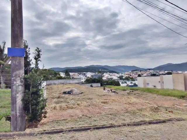 Terreno / Lote para Venda em São José/SC Forquilhinhas