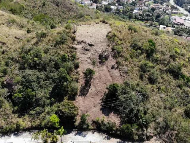 Terreno / Lote para Venda em São Sebastião/SP Cigarras