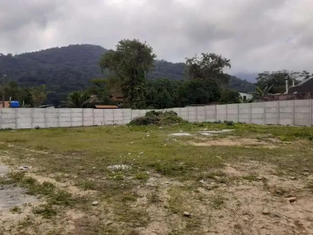 Terreno / Lote para Venda em São Sebastião/SP Boiçucanga
