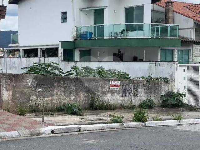 Terreno / Lote para Venda em São Paulo/SP Tremembé