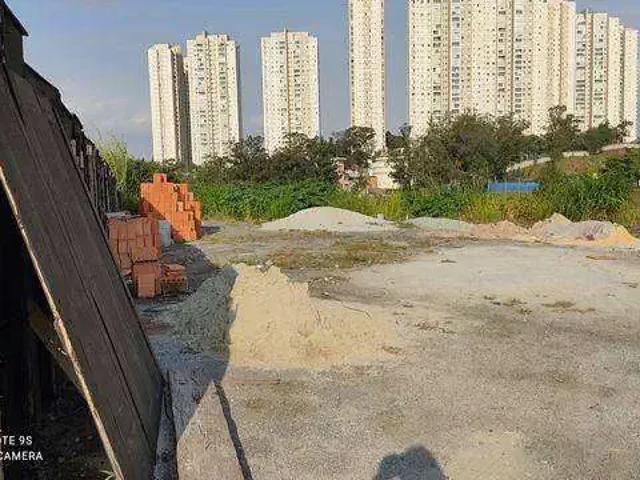 Terreno / Lote para Venda em São Paulo/SP Butantã