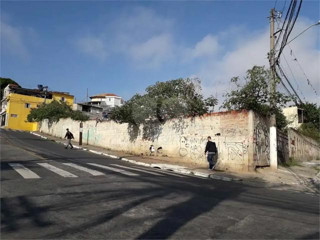 Terreno / Lote para Venda em São Paulo/SP Campo Limpo