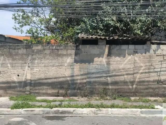 Terreno / Lote para Venda em São Paulo/SP Capão Redondo