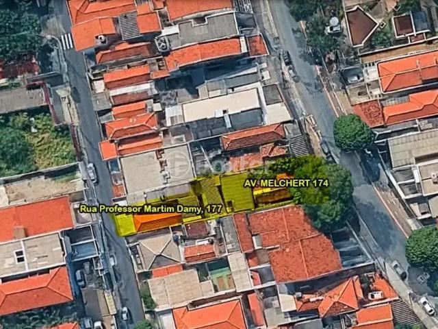 Terreno / Lote para Venda em São Paulo/SP Chácara Seis de Outubro