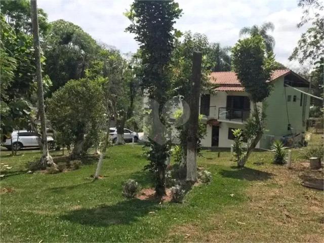 Terreno / Lote para Venda em São Paulo/SP Grajaú