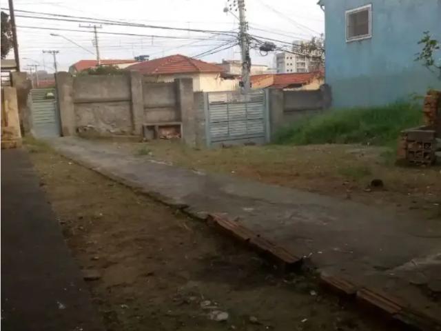 Terreno / Lote para Venda em São Paulo/SP Guaiaúna