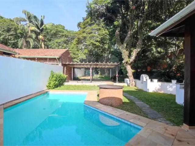 Terreno / Lote para Venda em São Paulo/SP Interlagos 1 Quartos