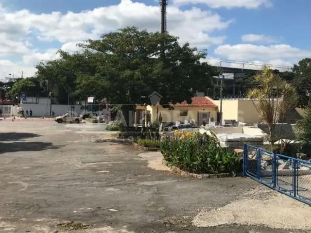 Terreno / Lote para Venda em São Paulo/SP Interlagos