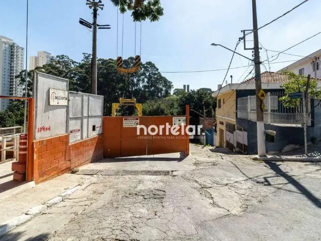 Terreno / Lote para Venda em São Paulo/SP Itaberaba