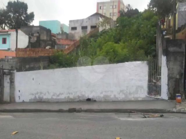 Terreno / Lote para Venda em São Paulo/SP Itaquera