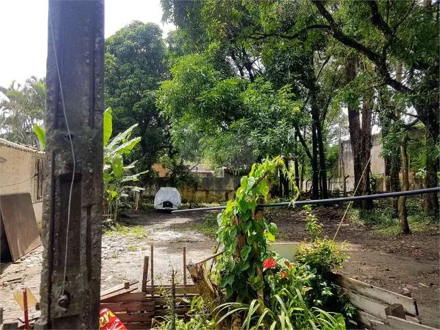 Terreno / Lote para Venda em São Paulo/SP Interlagos