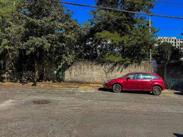 Terreno / Lote para Venda em São Paulo/SP Jardim Vivan