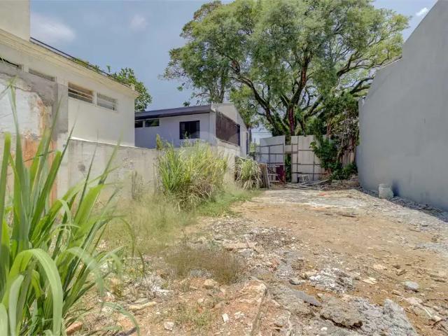 Terreno / Lote para Venda em São Paulo/SP Moema