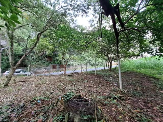 Terreno / Lote para Venda em São Paulo/SP Morumbi