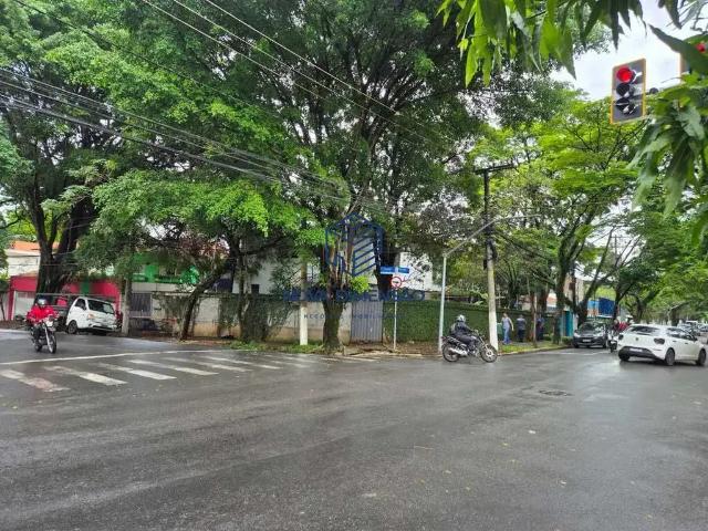 Terreno / Lote para Venda em São Paulo/SP Pinheiros