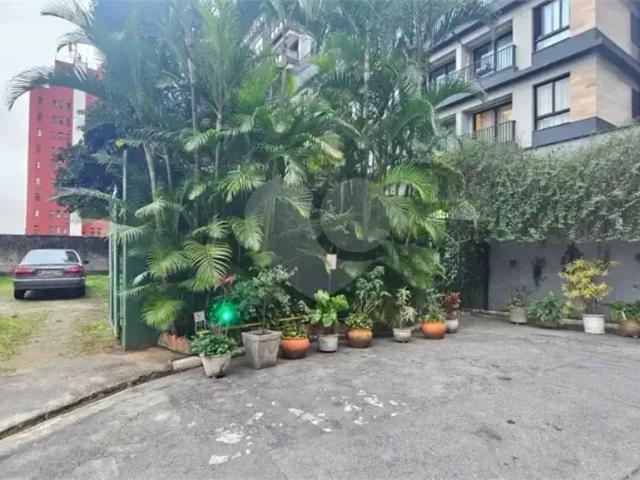 Terreno / Lote para Venda em São Paulo/SP Sumarezinho