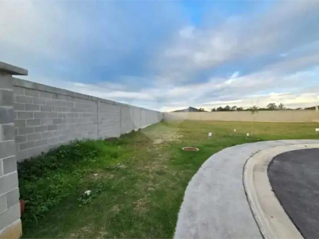 Terreno / Lote para Venda em São Pedro da Aldeia/RJ Nova São Pedro