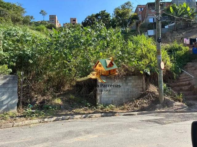 Terreno / Lote para Venda em Santana de Parnaíba/SP Jardim Itapoã