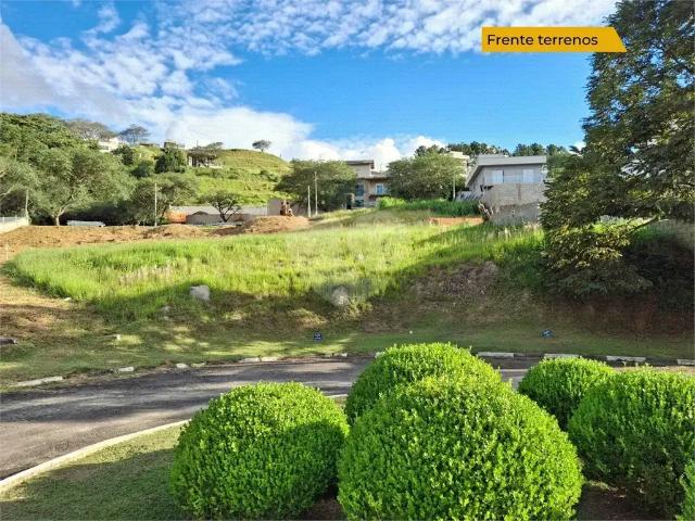 Terreno / Lote para Venda em São Roque/SP Taipas De Pedras Mailasqui
