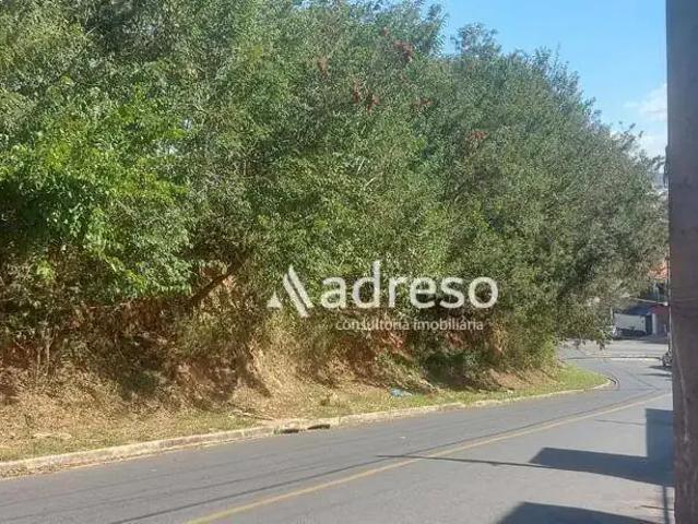 Terreno / Lote para Venda em São Roque/SP Bairro do Cambará