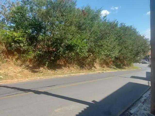 Terreno / Lote para Venda em São Roque/SP Bairro do Cambará