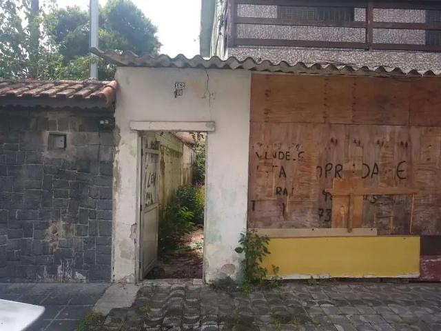 Terreno / Lote para Venda em São Vicente/SP Catiapoa