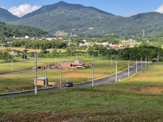 Terreno / Lote para Venda em Schroeder/SC Rio Hern