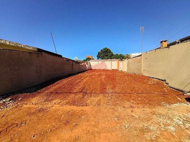 Terreno / Lote para Venda em Santa Bárbara D'Oeste/SP Jardim Pérola