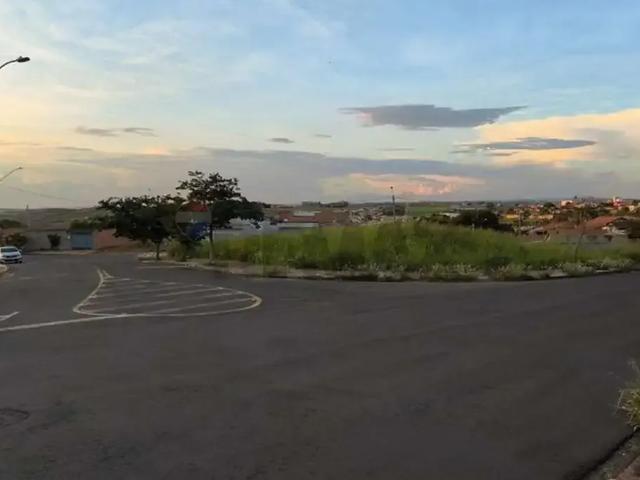 Terreno / Lote para Venda em Santa Bárbara D'Oeste/SP Vila Oliveira