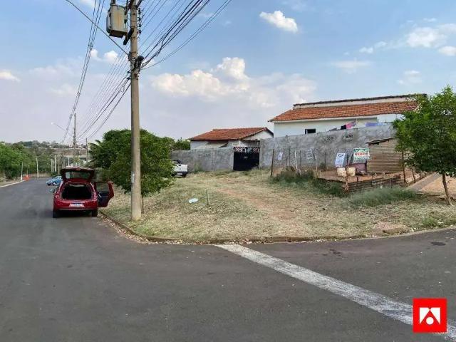 Terreno / Lote para Venda em Santa Bárbara D'Oeste/SP Vila Linópolis I