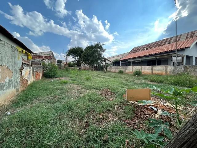 Terreno / Lote para Venda em Santa Bárbara D'Oeste/SP Vila Pires
