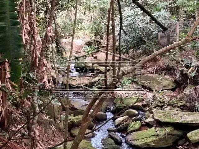 Terreno / Lote para Venda em Santa Branca/SP Angola