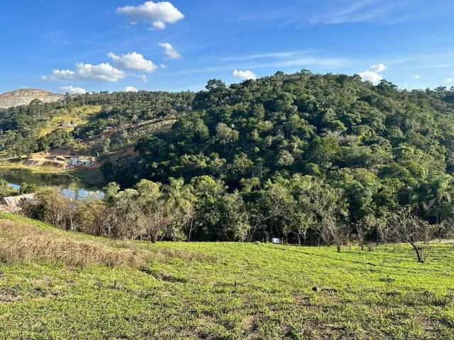 Terreno / Lote para Venda em Santa Isabel/SP Centro