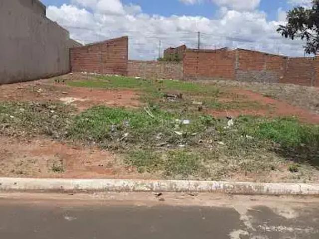 Terreno / Lote para Venda em Santa Lúcia/SP Centro