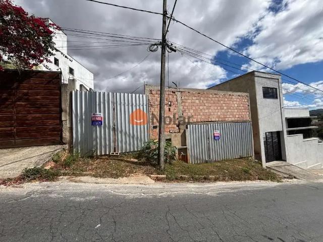 Terreno / Lote para Venda em Santa Luzia/MG Liberdade
