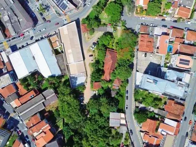 Terreno / Lote para Venda em Santana de Parnaíba/SP Centro