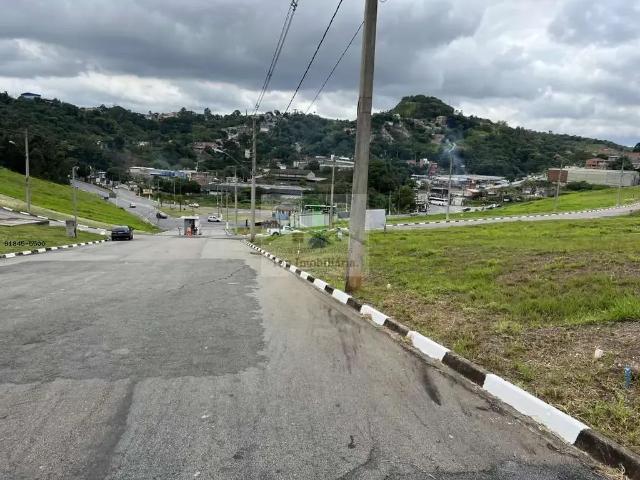 Terreno / Lote para Venda em Santana de Parnaíba/SP Chácara Jaguari Fazendinha