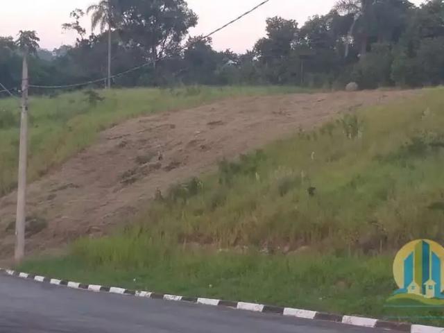 Terreno / Lote para Venda em Santana de Parnaíba/SP Chácara Jaguari Fazendinha