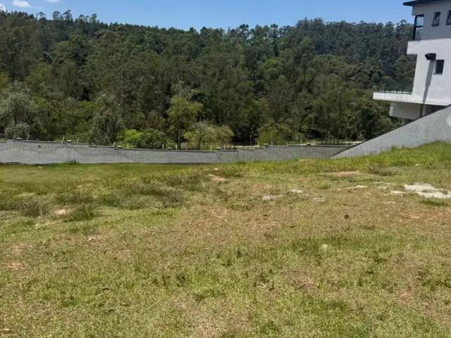 Terreno / Lote para Venda em Santana de Parnaíba/SP Cidade Tamboré