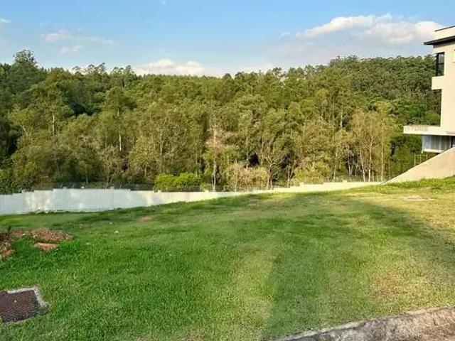 Terreno / Lote para Venda em Santana de Parnaíba/SP Cidade Tamboré