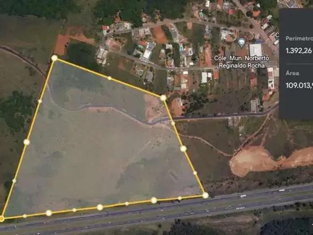 Terreno / Lote para Venda em Santana de Parnaíba/SP Cururuquara