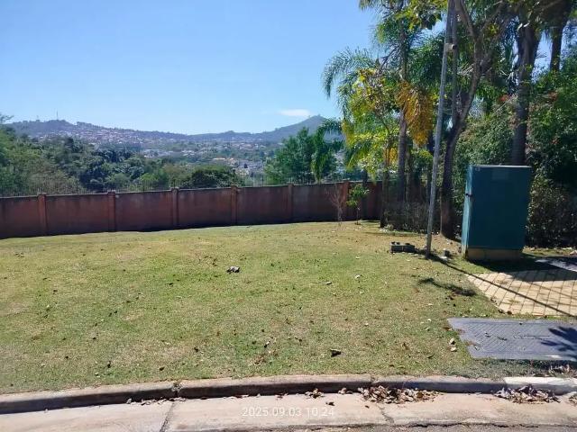 Terreno / Lote para Venda em Santana de Parnaíba/SP Alphaville