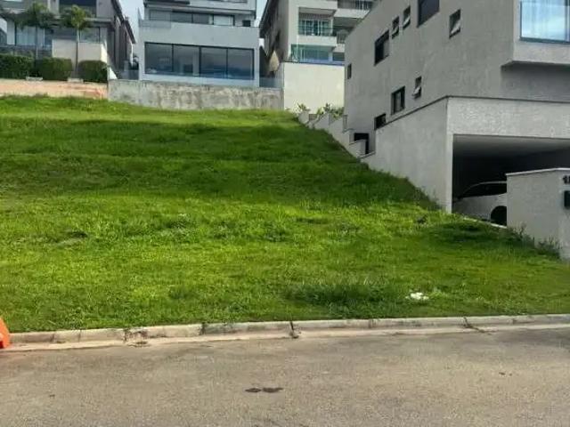 Terreno / Lote para Venda em Santana de Parnaíba/SP Alphaville