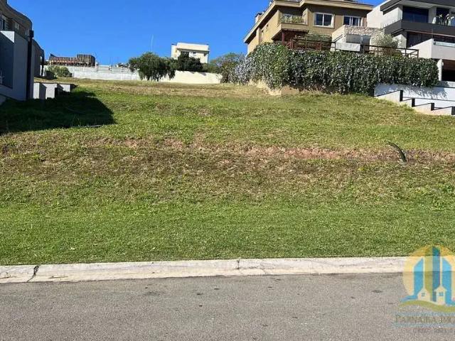 Terreno / Lote para Venda em Santana de Parnaíba/SP Alphaville