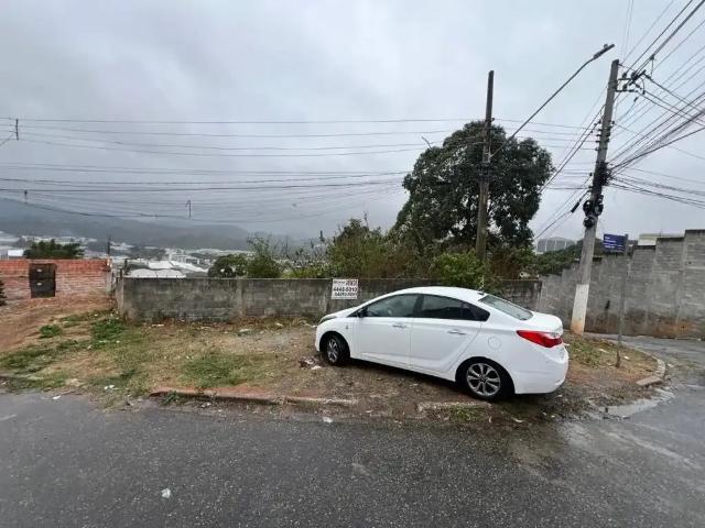 Terreno / Lote para Venda em Santana de Parnaíba/SP Jardim Diva Fazendinha