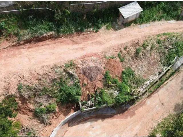 Terreno / Lote para Venda em Santana de Parnaíba/SP Morada do Sol
