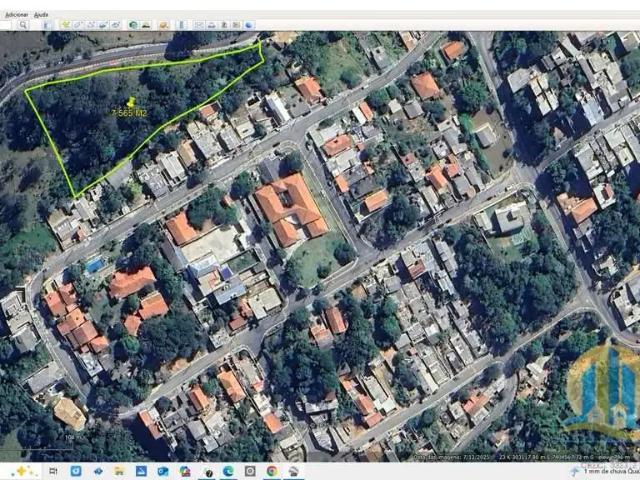 Terreno / Lote para Venda em Santana de Parnaíba/SP Sítio de Baixo
