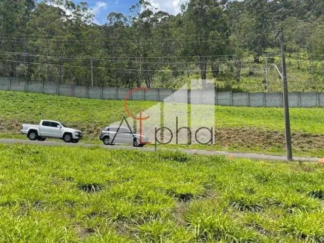 Terreno / Lote para Venda em Santana de Parnaíba/SP Suru